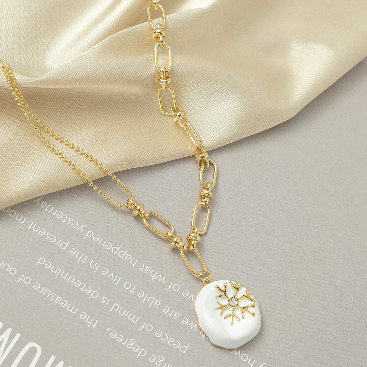 Best Enamel White Short Chain Necklace