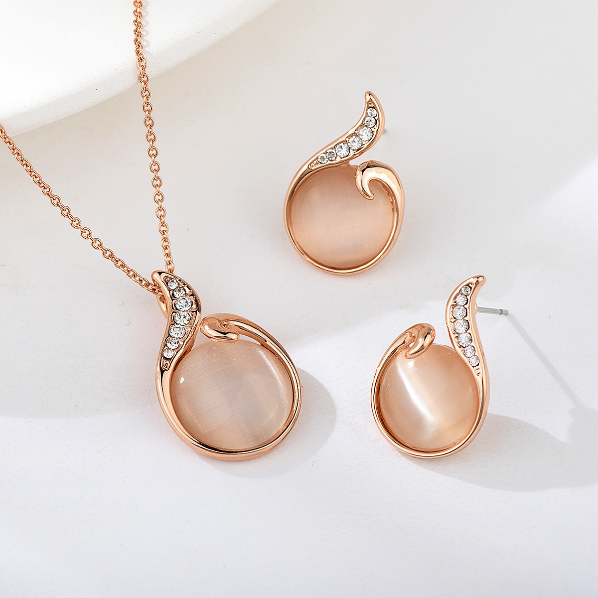Popular Opal Gold Plated 2 Piece Jewelry Set