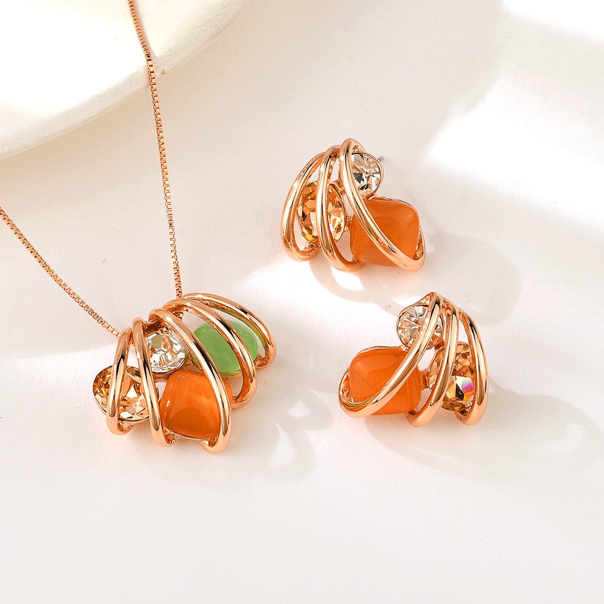 Popular Artificial Crystal Gold Plated 2 Piece Jewelry Set